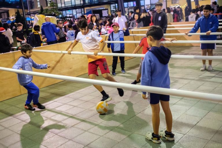 What is Holistic Education? Key Benefits and Characteristics